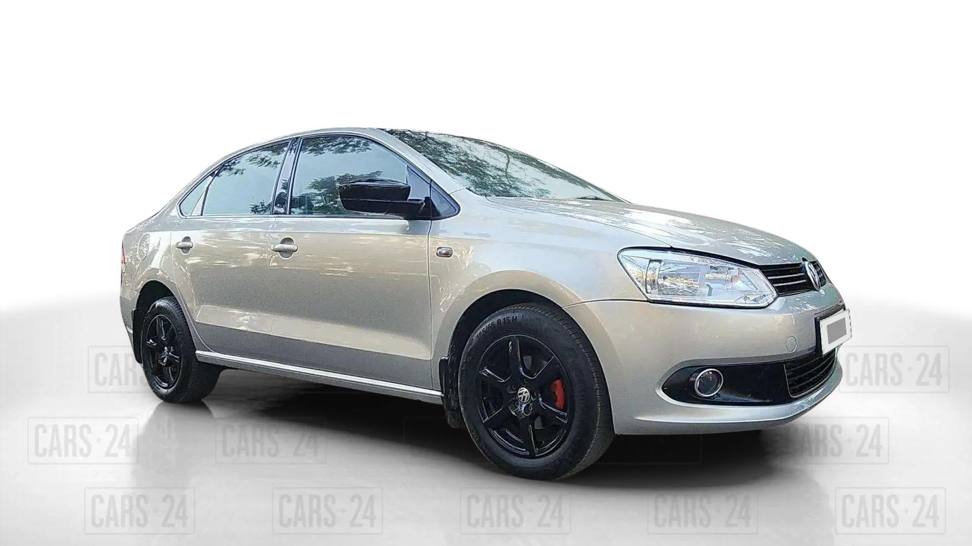 Used 2014 Volkswagen Vento HIGHLINE DIESEL 1.6 | Verified Dealers - Cars24